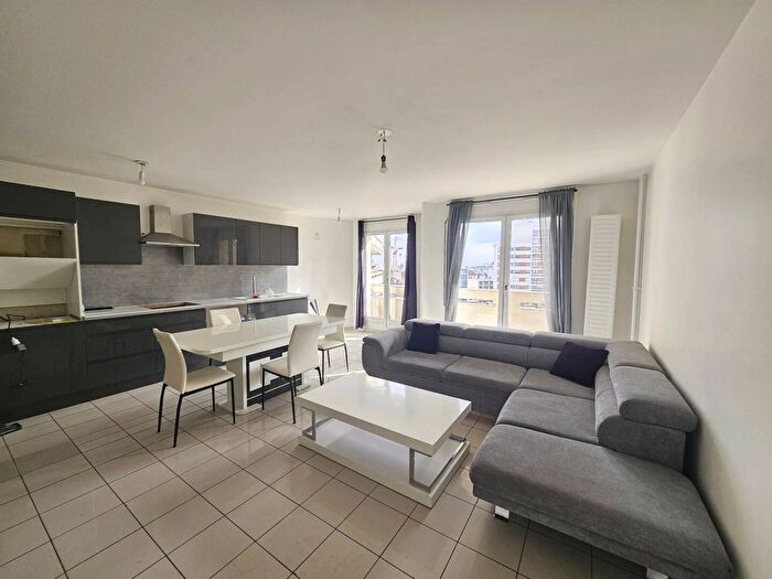 Appartement à louer - Severine, Le Pré-Saint-Gervais - 2 pièces - 1 chambre