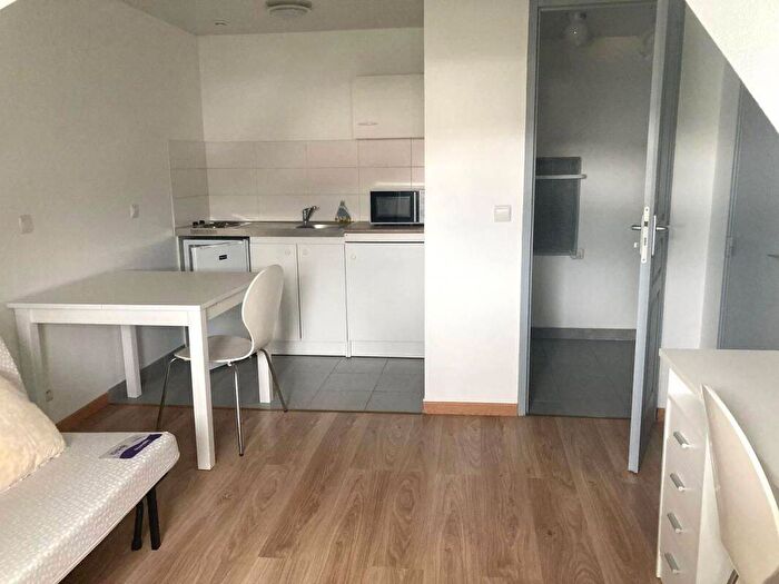 Appartement 1 pièce à Puyrousseau-Les Vergnes-Le Toulon, Périgueux, à louer