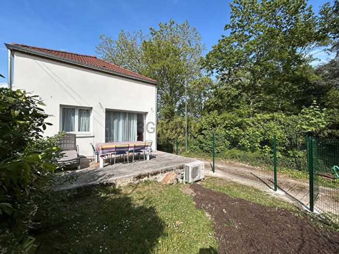 Maison 5 pièces à Coubron, à vendre