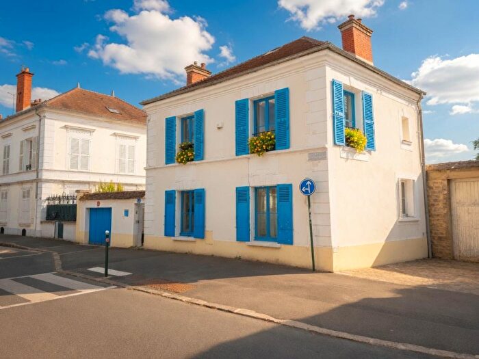 Fontainebleau, Provenceaux, Carmel : Maison 5 pièces à vendre
