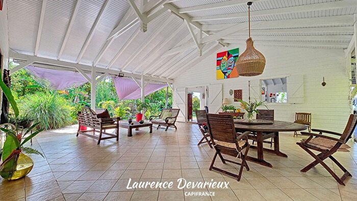 Maison à vendre - Saint-François - 4 pièces - 3 chambres