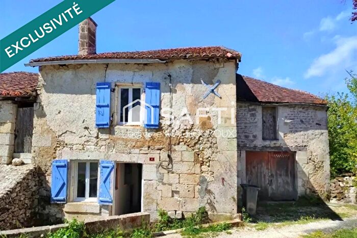 Maison à vendre - Vieux-Mareuil - 3 pièces - 1 chambre