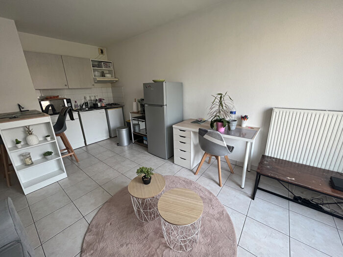 Appartement à louer - Rodez, Bourran, Calcomier - 1 pièce