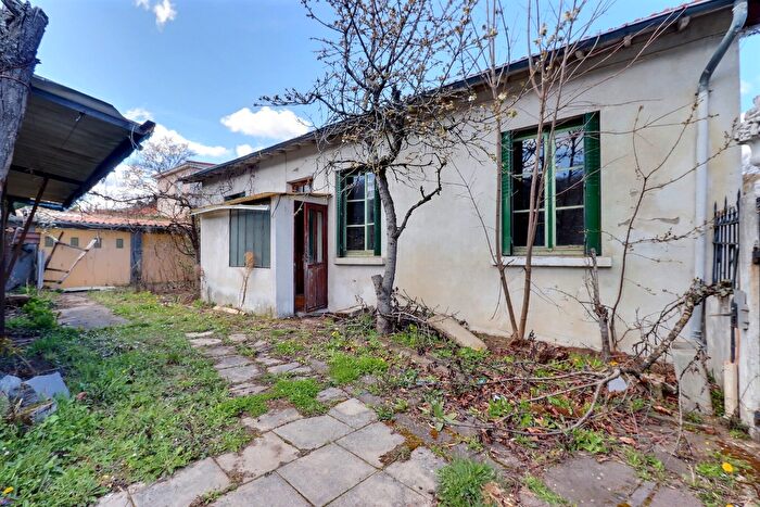 Maison à vendre - Nohanent - 2 pièces - 1 chambre