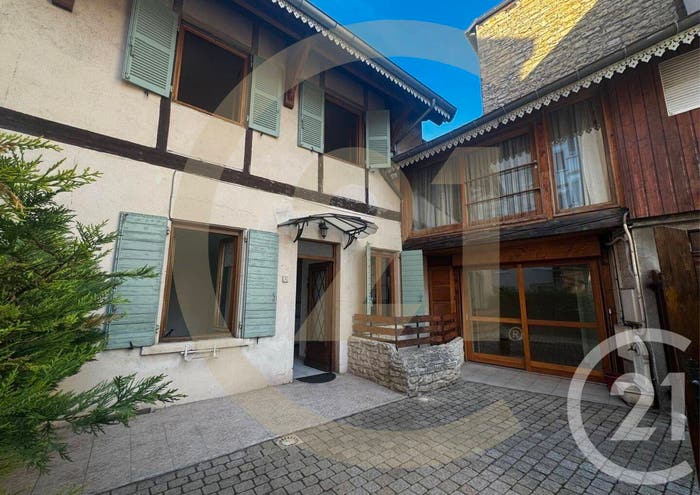Maison 5 pièces à Bourgoin-Jallieu, à louer