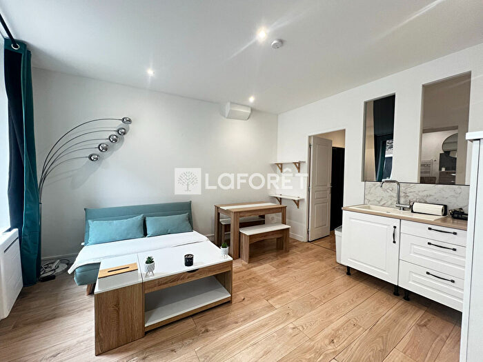 Vienne, Saint-Martin - Appartement 2 pièces à louer