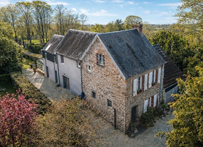 Maison 5 pièces à Gouville-sur-Mer, à vendre