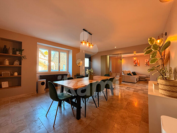 Maison à vendre - Arlay - 6 pièces - 3 chambres