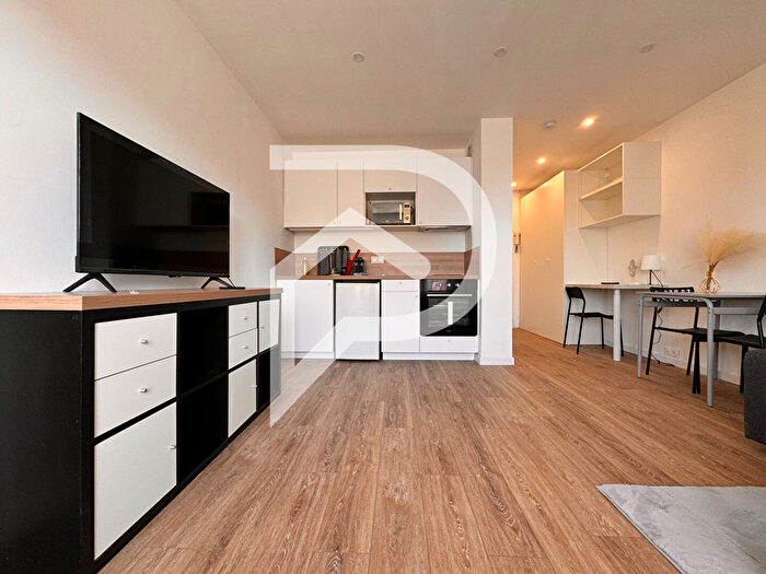 Appartement à louer - Reims, Sainte-Anne, Maison Blanche, Wilson - 1 pièce