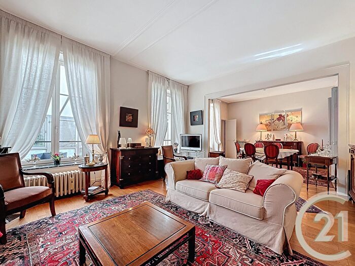 Appartement à vendre - Nancy, Poincaré, Foch, Anatole France, Croix de Bourgogne - 5 pièces - 2 chambres