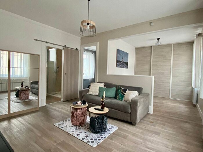 Appartement à louer - Centre Ville-Isambard, Évreux - 3 pièces - 1 chambre