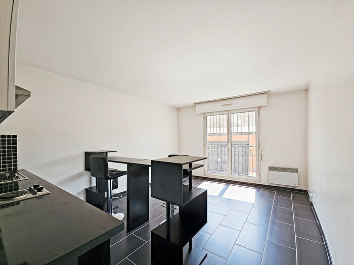 Appartement 1 pièce à louer à Paris 15ème, Saint-Lambert, Convention
