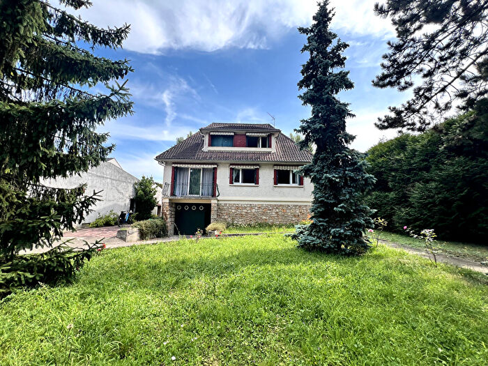 Maison à vendre - Le Plessis-Trévise, Val Roger - 7 pièces - 5 chambres