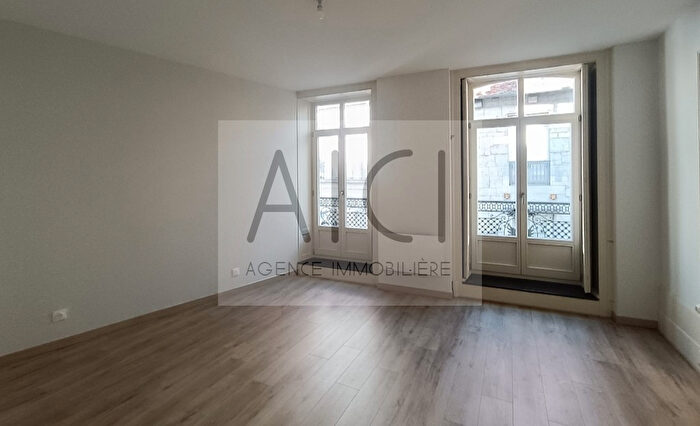 Appartement 2 pièces à Besançon, Battant, à louer