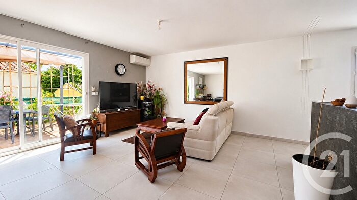 Maison 4 pièces à vendre à Aujargues