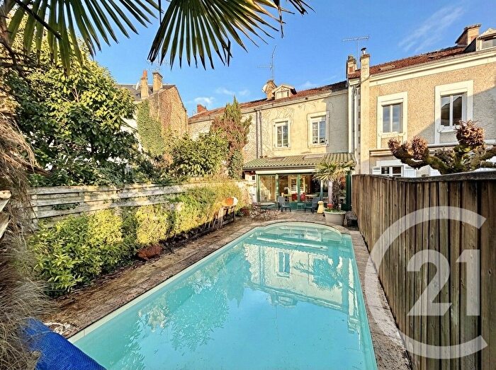 Maison à vendre - Périgueux, Centre-ville, La Gare, Saint-Martin - 5 pièces - 4 chambres