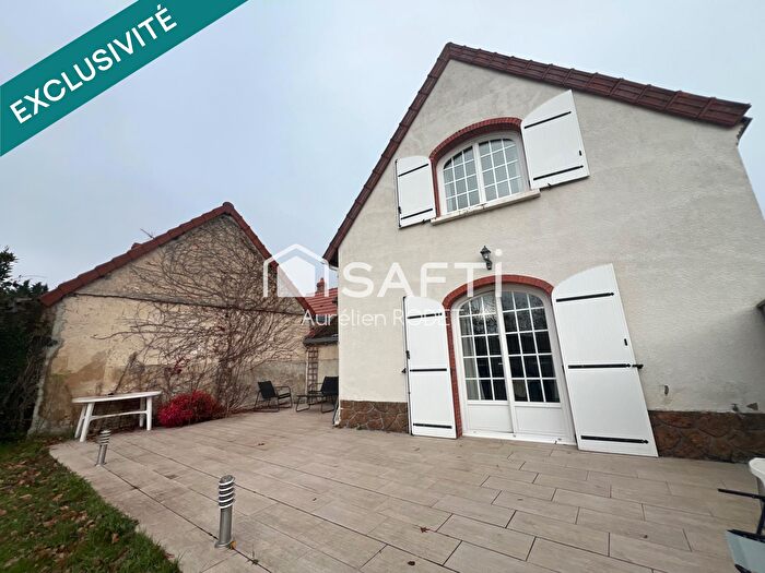 Maison à vendre - Niherne - 5 pièces - 3 chambres