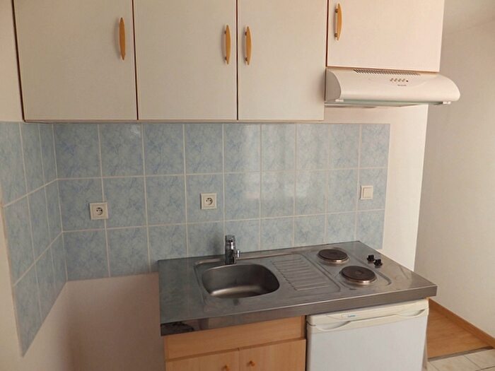 Appartement à louer - Clermont-Ferrand, Jaude, Fontgiève Saint-Alyre - 3 pièces - 2 chambres