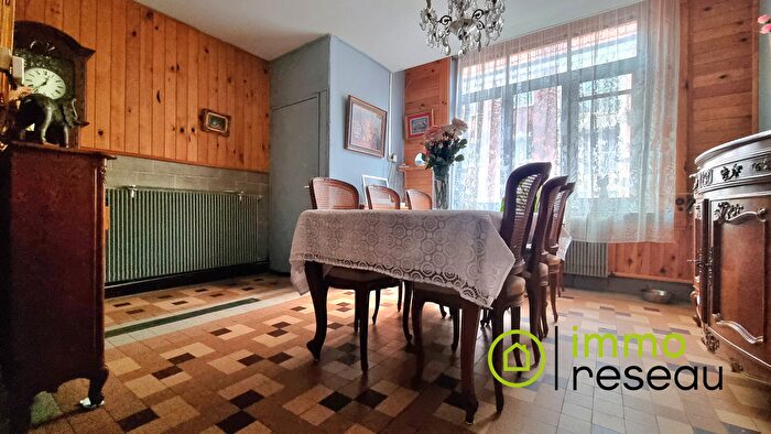 Maisons à vendre et appartements à louer - 1