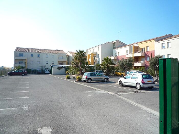 Appartement à louer - Agde, La Ville - 2 pièces - 1 chambre