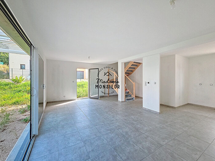 Maison à vendre - Saint-Victor-de-Cessieu - 4 pièces - 3 chambres