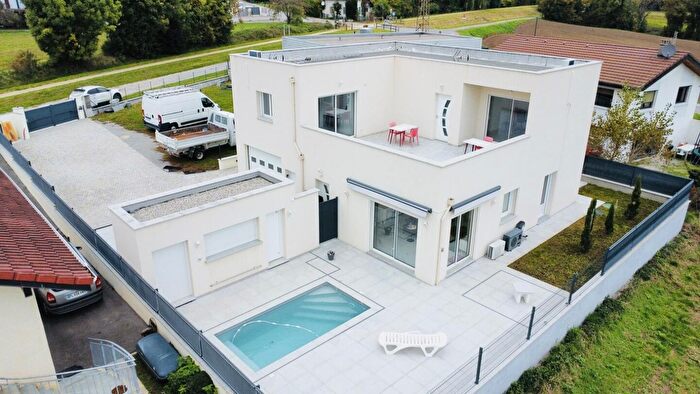 Maison à vendre - Farges - 5 pièces - 4 chambres