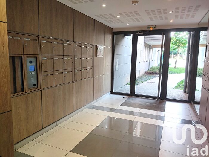 Appartement à vendre - Neuilly-sur-Marne, Fauvettes Sud - 3 pièces - 2 chambres