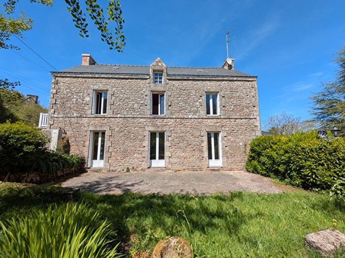 Maison à vendre - Bubry - 6 pièces - 5 chambres