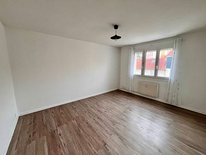 Appartement à louer - Clermont-Ferrand - 2 pièces - 1 chambre