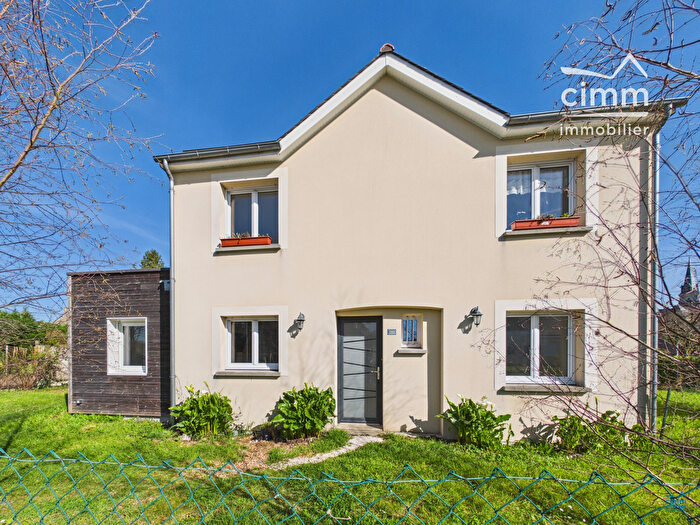 Maison à vendre - Jumelles, Longué-Jumelles - 5 pièces - 4 chambres
