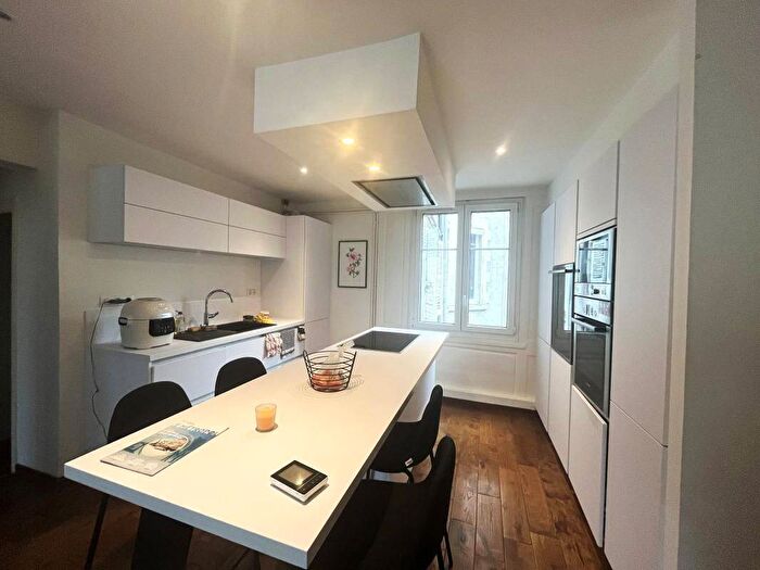 Appartement à louer - Centre-Hôtel de Ville, Limoges - 3 pièces - 2 chambres