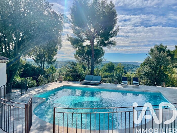 Maison à vendre - Coudoux - 6 pièces - 4 chambres