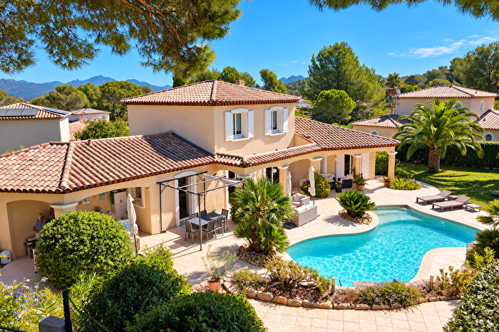 Saint-Raphaël, Valescure, Vaulongue : Maison 6 pièces à vendre