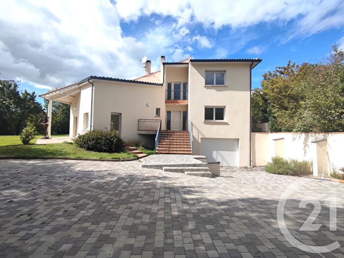 Maison à louer - Aureville - 6 pièces - 5 chambres