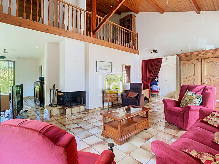Cholet, Tuilerie : Maison 7 pièces à vendre
