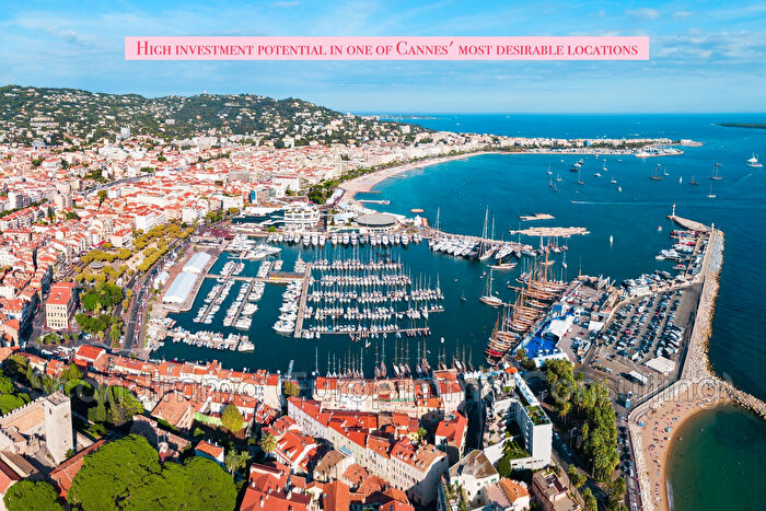 Appartement à vendre - Cannes, Suquet - 3 pièces - 2 chambres