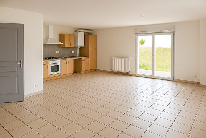 Appartement à louer - Sainte-Colombe - 3 pièces - 2 chambres