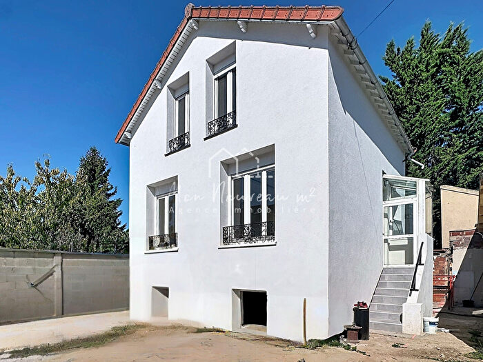 Noisy-le-Grand, Centre-ville - Maison 4 pièces à vendre