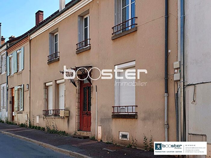 Saint-Yrieix-la-Perche : Maison 9 pièces à vendre