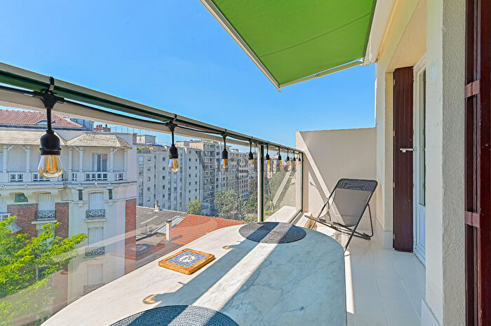 Appartement 3 pièces à Vincennes, Est, à vendre