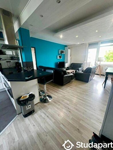 Neudorf Est Centre, Strasbourg - Appartement 1 pièce à louer
