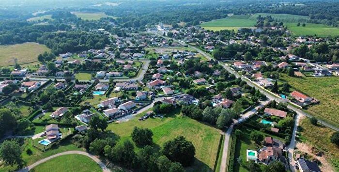Maison à louer - Loupes - 3 pièces - 2 chambres