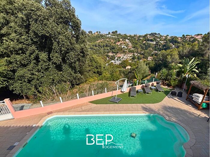 Maison à vendre - Cagnes-sur-Mer, Pain de Sucre, Caucours - 7 pièces - 2 chambres