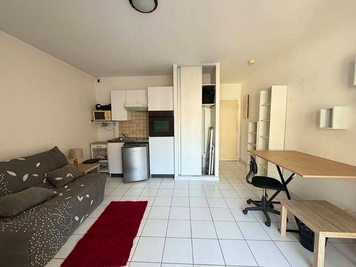 Appartement 1 pièce à louer - Les Alyscamps-Chabourlet, Arles