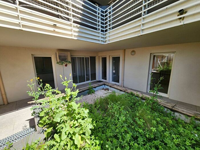 La Pionne-Zone dEchange, Avignon : Appartement 4 pièces à louer