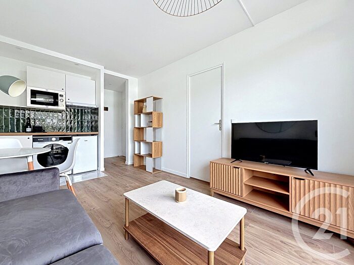 Appartement 2 pièces à Boulogne-Billancourt, Menus, Jean Baptiste Clément, à louer
