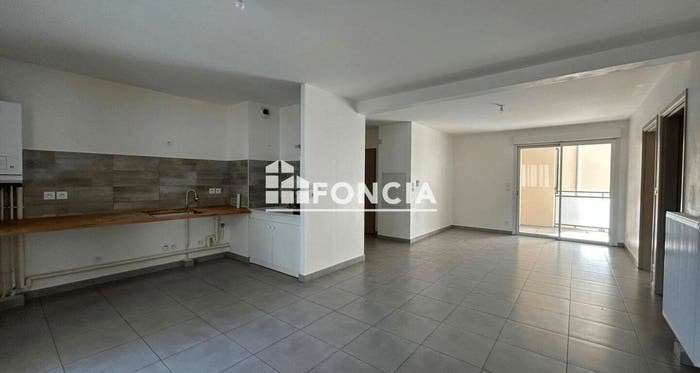 Appartement 4 pièces à Champfleury, Avignon, à louer