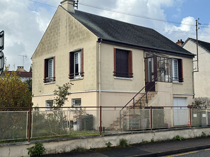 Maison à vendre - Fleury-les-Aubrais, Gare, Bannier, Bustière, Dessaux - 3 pièces - 2 chambres