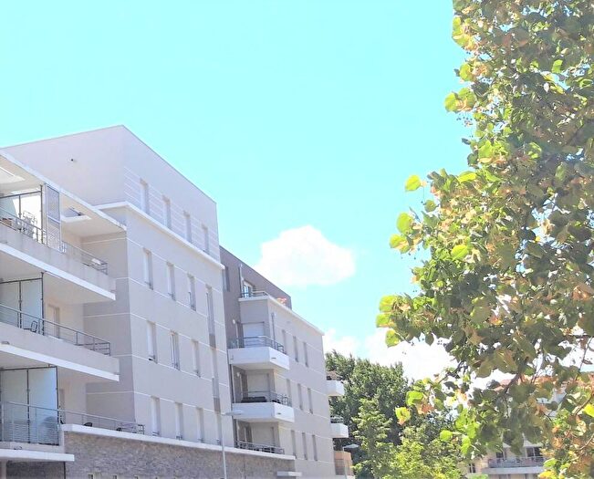 Saint Jean-Saint Genies, Avignon - Appartement 2 pièces à louer