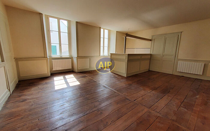 Appartement 3 pièces à Pontivy, Centre-ville, Blavet, à louer